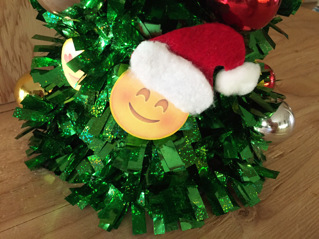 DIY EMOJI Christmas Wreath and Tree - CATHIE FILIAN's Handmade Happy Hour
