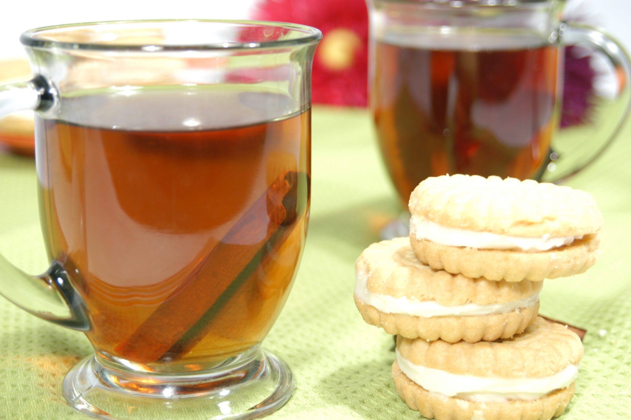 Creative Juice Episode 308 Discovery + Hot Tea Toddies, DIY Fire Logs ...