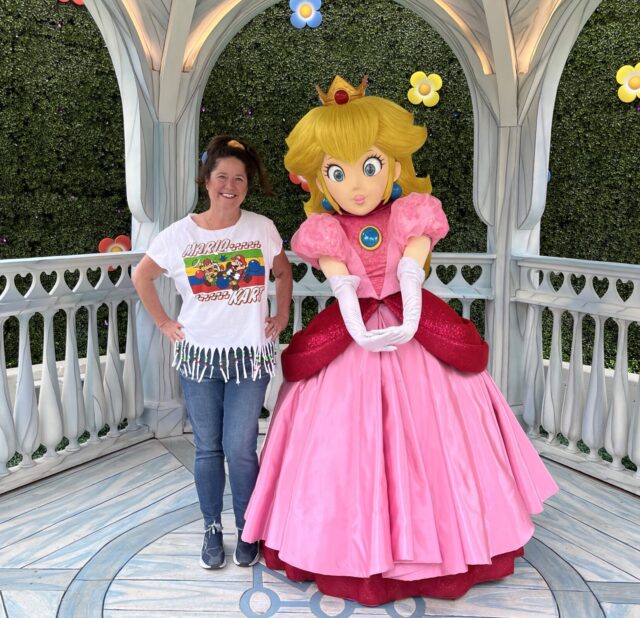 How to Bead Fringe a Tee Shirt, Super Mario Bros T-shirt from Five ...