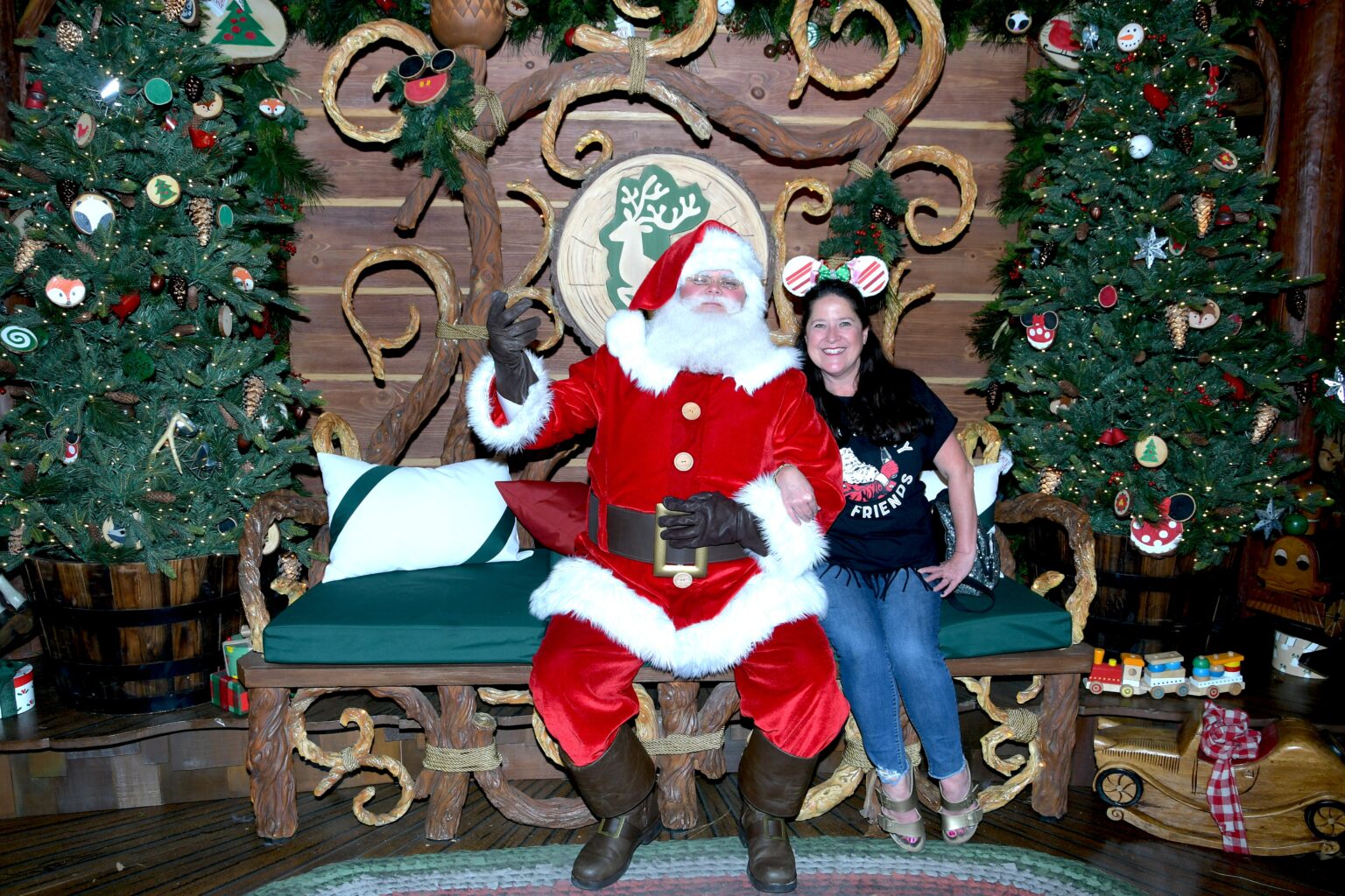 How to Meet Santa at Disneyland and California Adventure Where to See ...