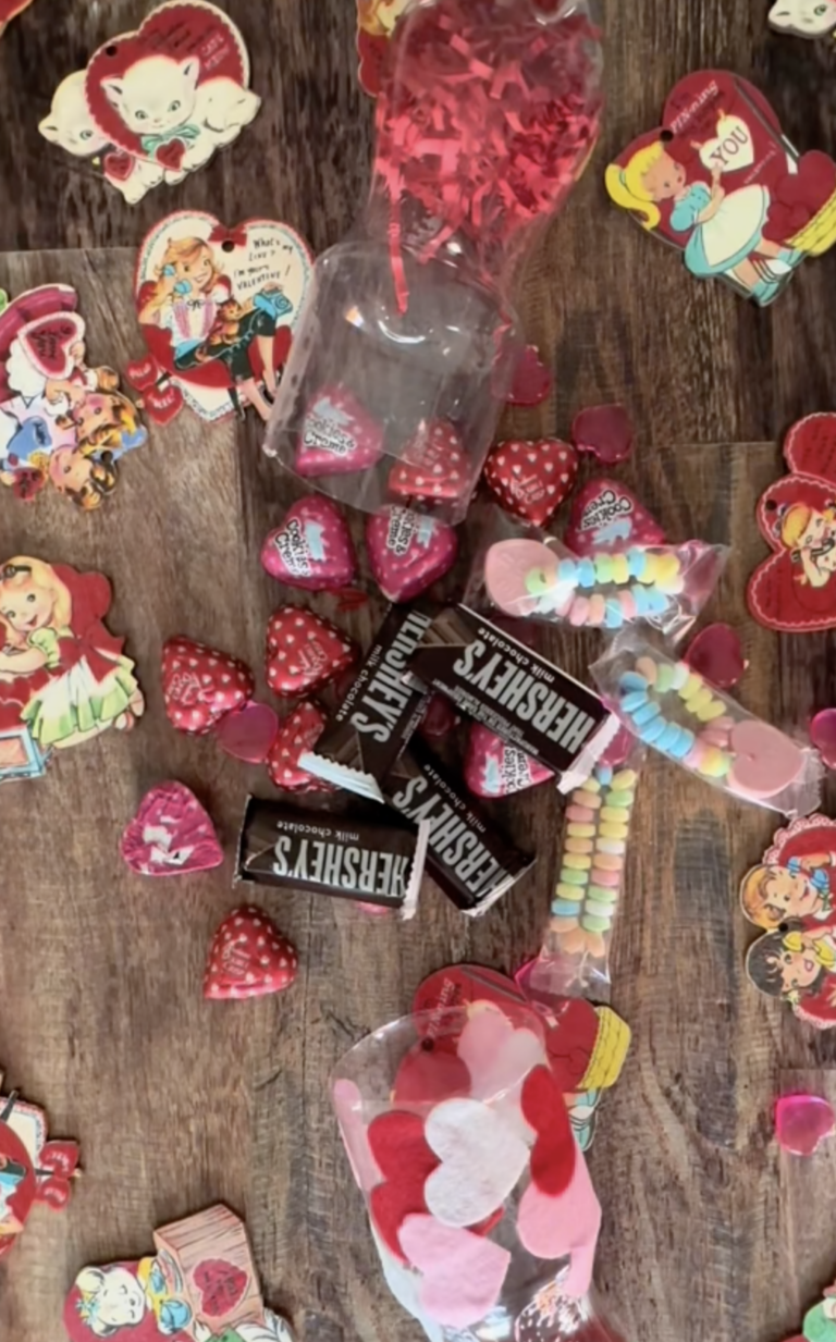 DIY Giant Valentine Candy Gift Wrap Idea with Recycled Bottles - CATHIE ...